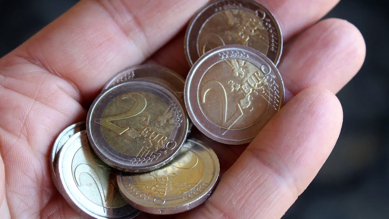 Descubre el precio actual de la moneda de 2 euros con la cruz: ¡una ...
